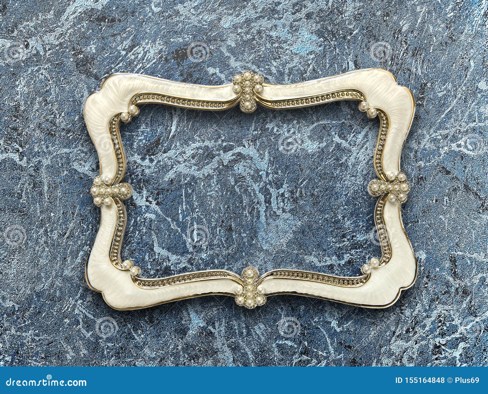 Beige Vintage Picture Frame on Grunge Background Stock Photo - Image of ...