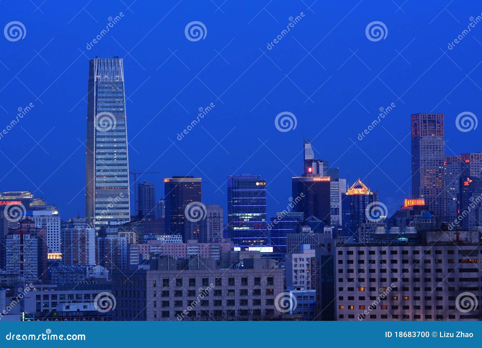 Beijing night scene editorial image. Image of commerce - 18683700