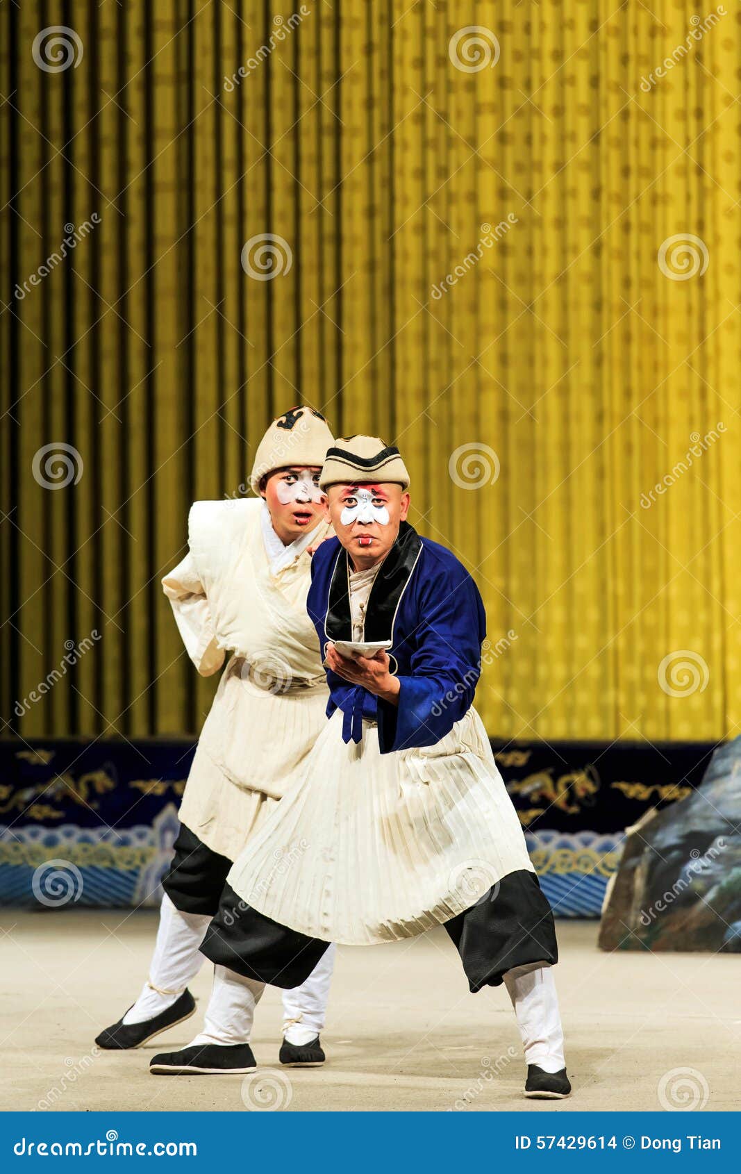 Beijing Opera performance editorial stock image. Image of sing - 57429614