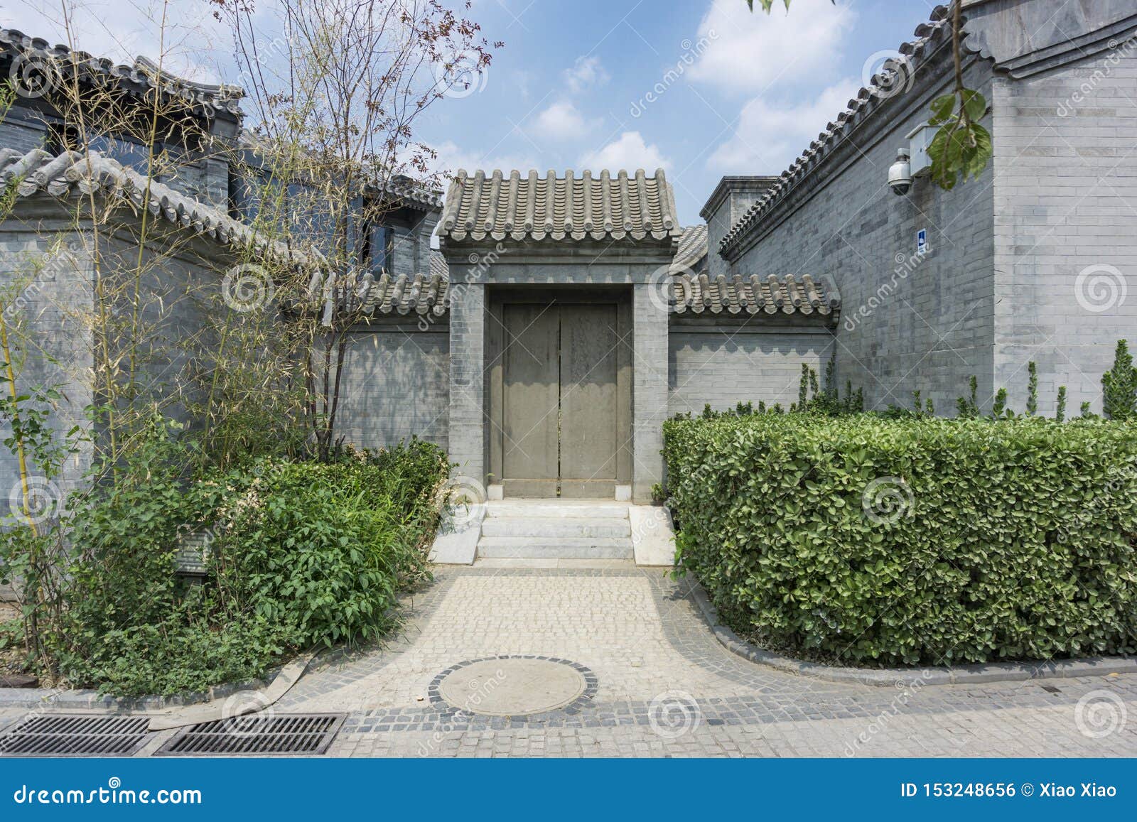 Beijing Traditonal Courtyard Stock Photo - Image of ancient, temple ...