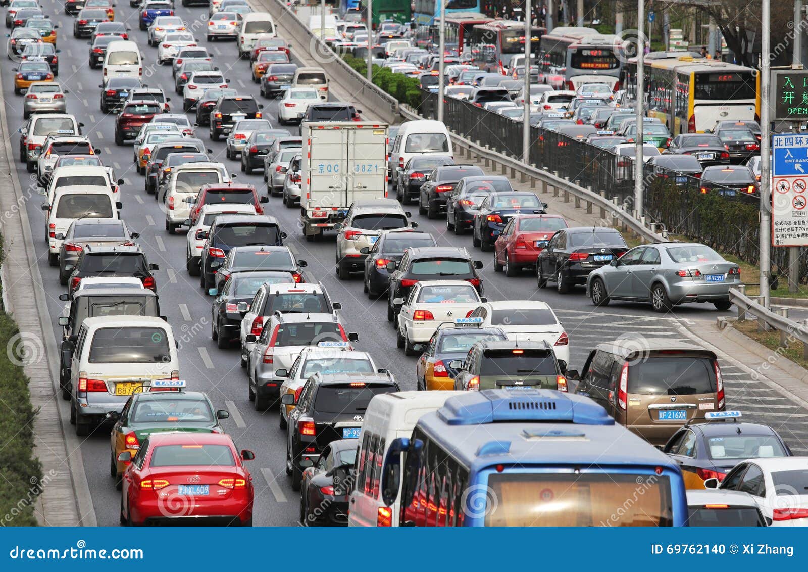 Beijing Traffic Jam and Air Pollution Editorial Image - Image of breath ...