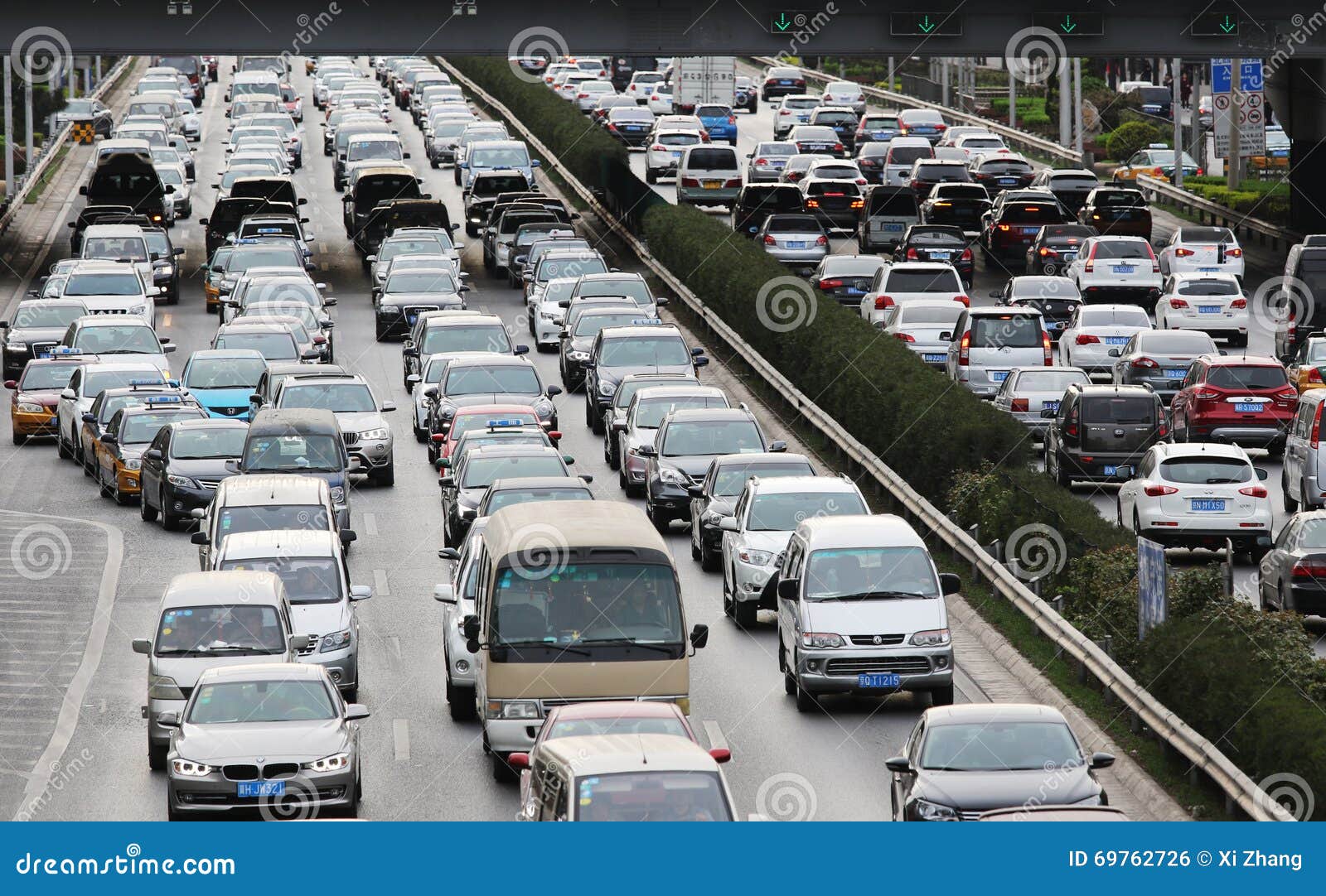Beijing Traffic Jam and Air Pollution Editorial Photo - Image of people ...