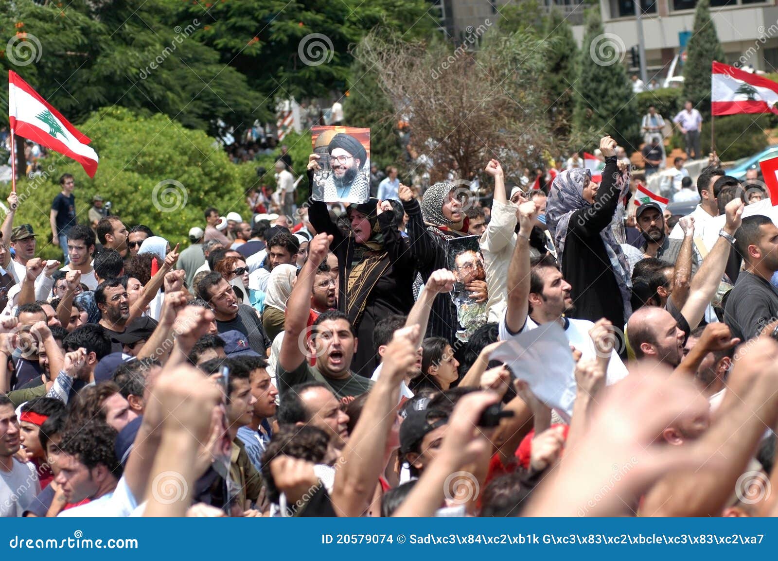 Beirut Hezboullah Protest editorial stock image. Image of groups - 20579074