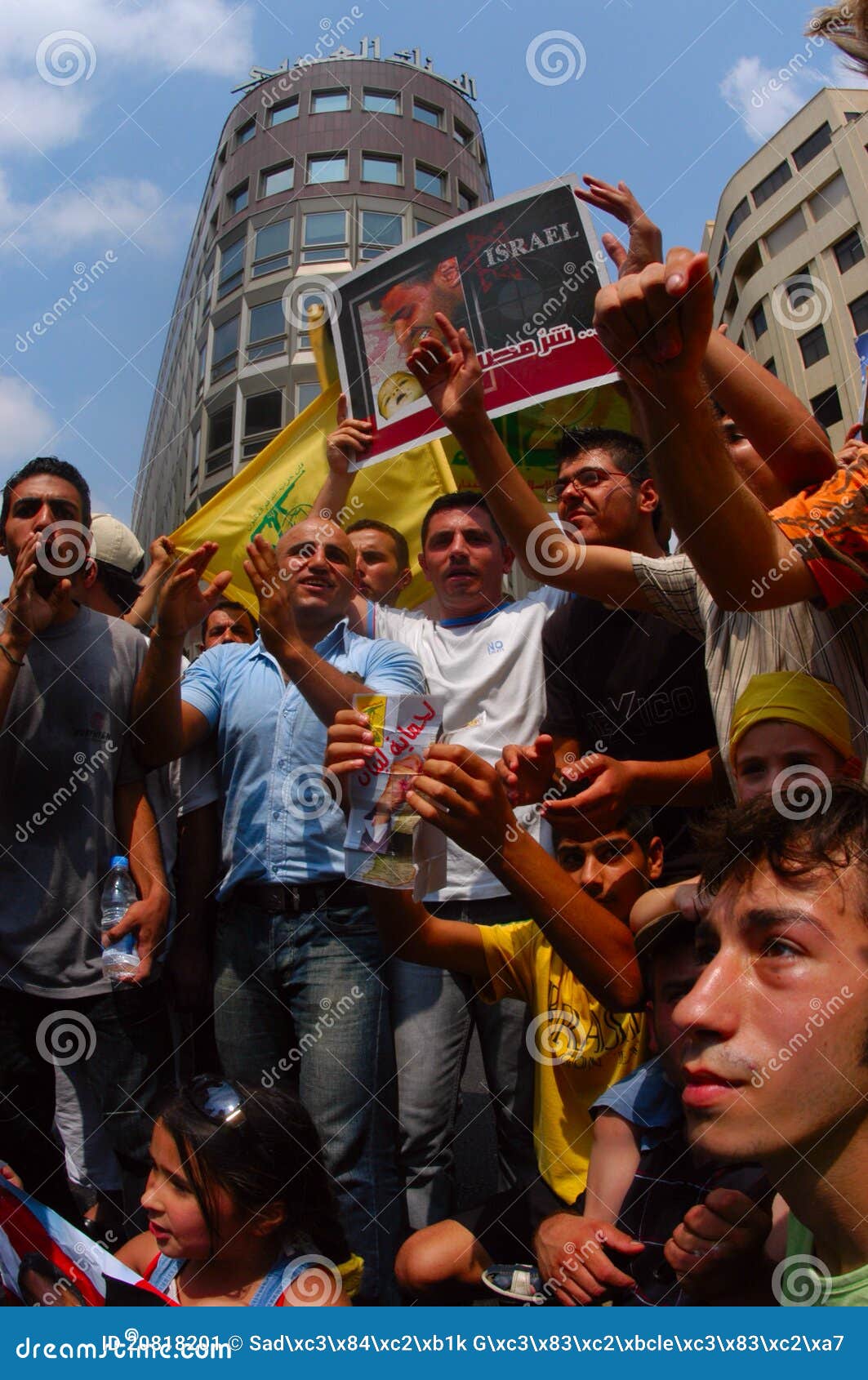 Beirut Protest editorial photo. Image of walk, terrorism - 20818201