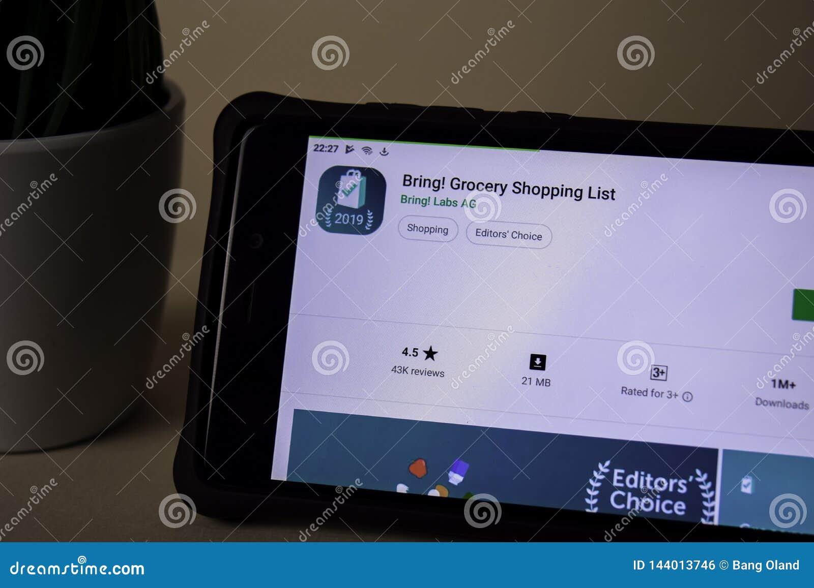 Bring! Grocery Shopping List Dev Application on Smartphone Screen ...