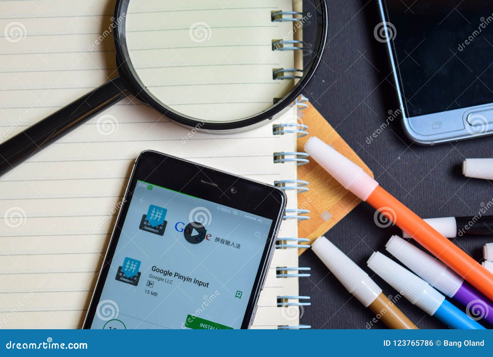 Google Pinyin Input App on Smartphone Screen. Editorial Photo - Image ...
