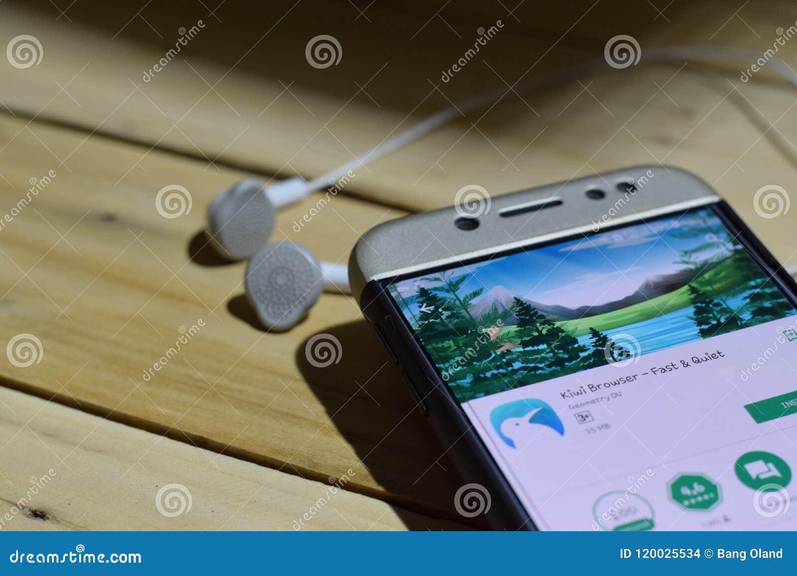 Kiwi Browser by Google Dev Application on Smartphone Screen. Fast ...