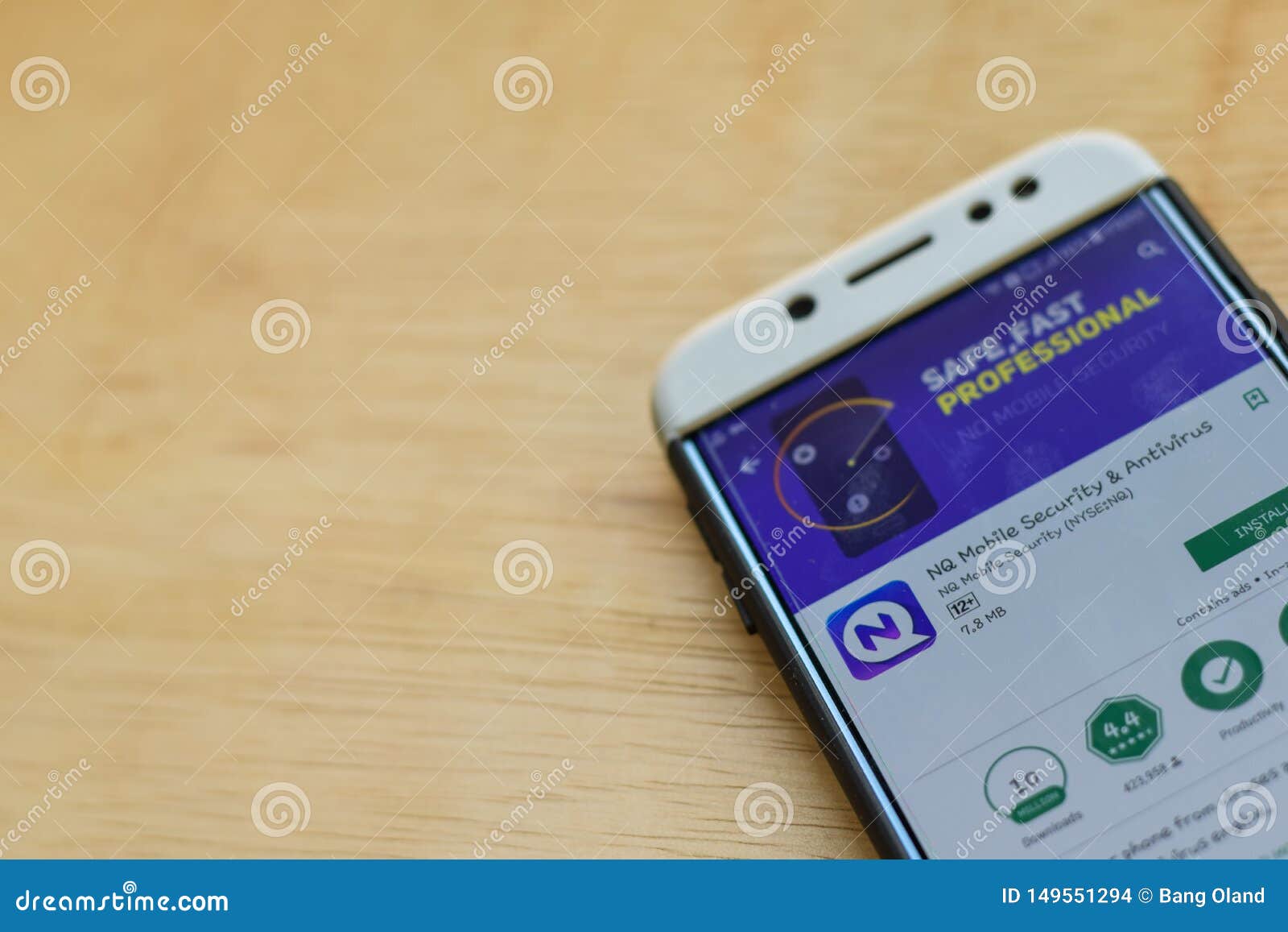 NQ Mobile Security & Antivirus Dev Application on Smartphone Screen ...
