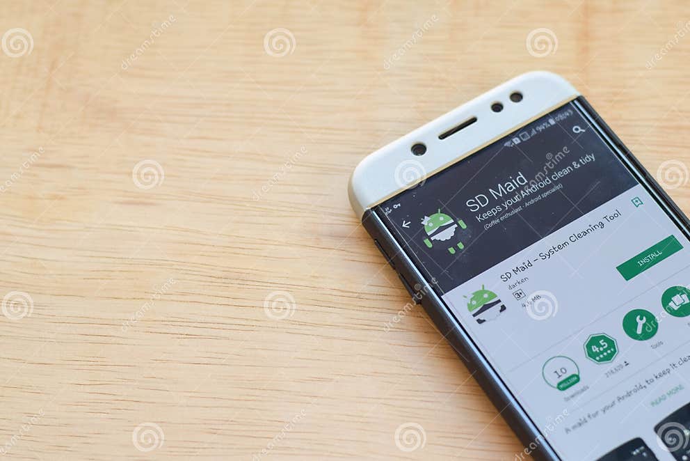 SD Maid - System Cleaning Tool Dev Application on Smartphone Screen ...