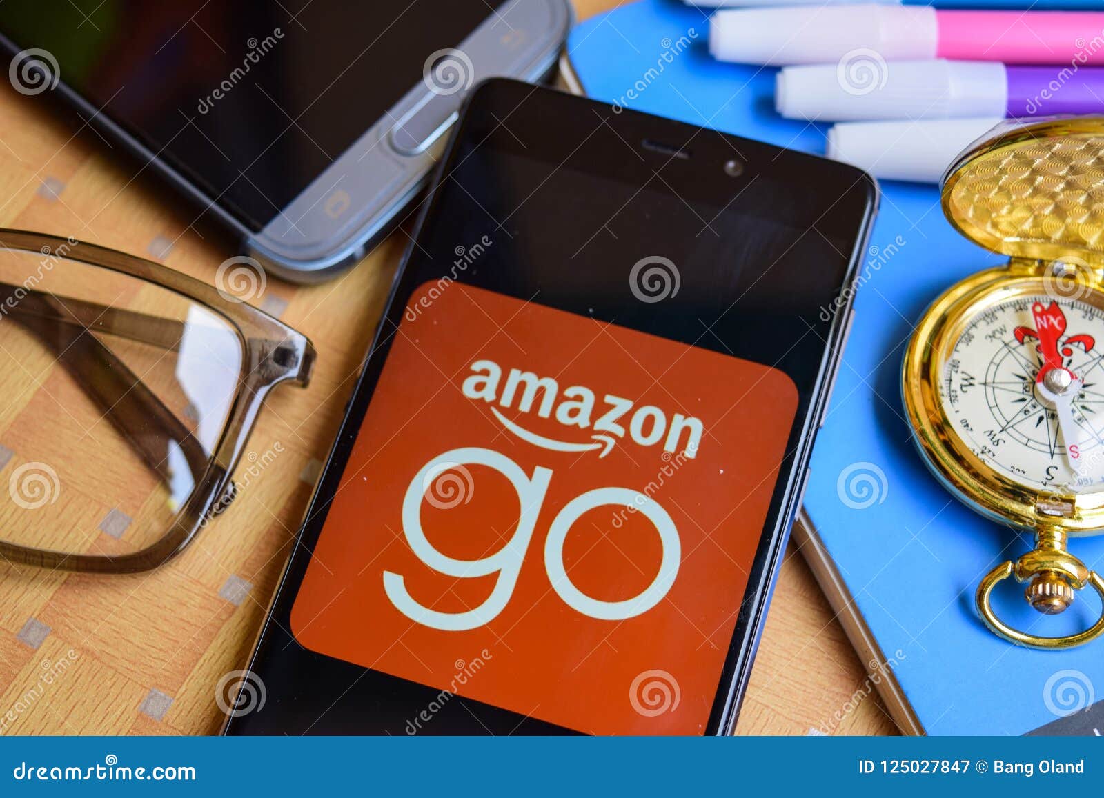 Amazon Go App on Smartphone Screen. Editorial Photography - Image of ...