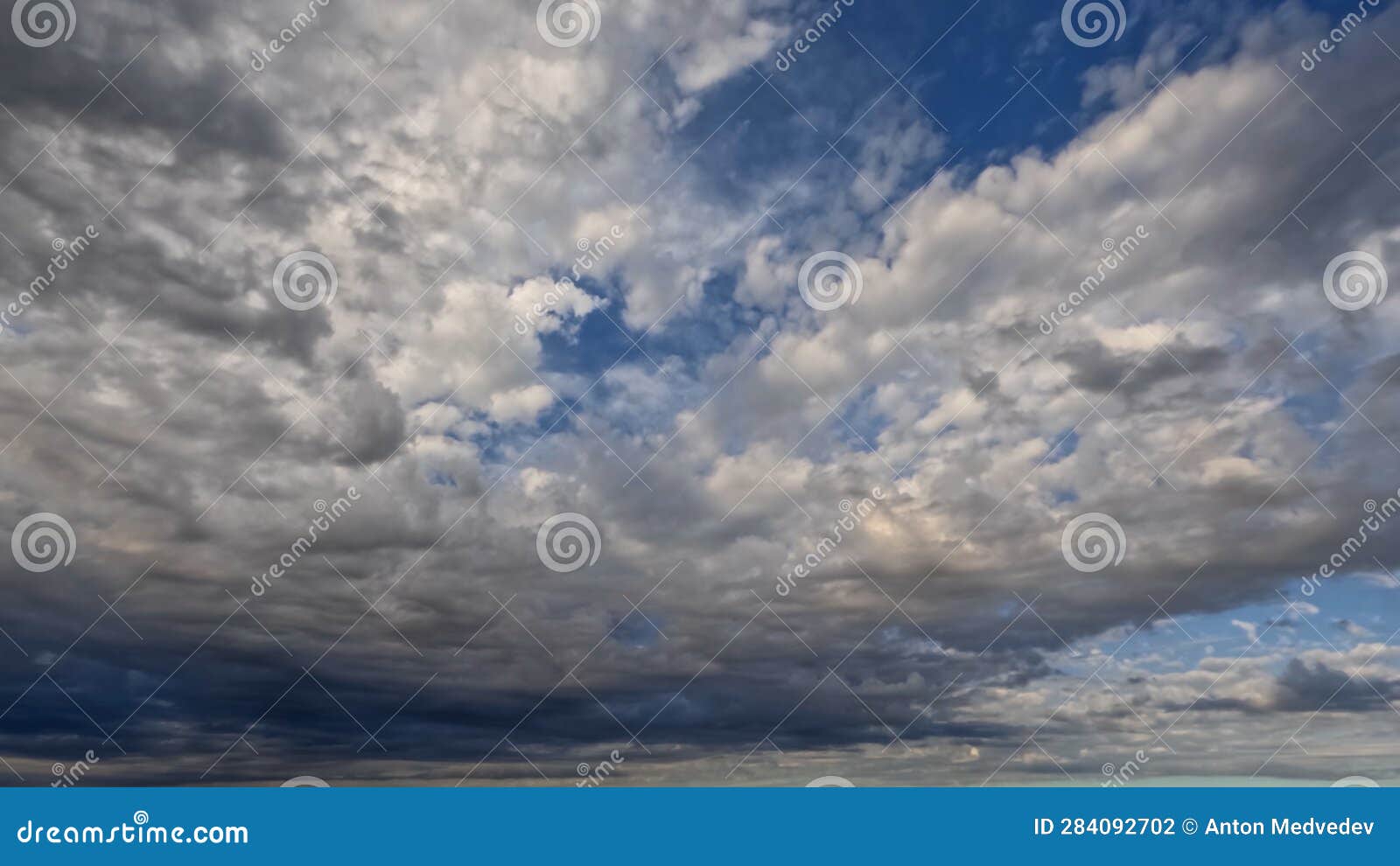 Belas Nuvens Nuvens Nuvens Foto De Fundo Do Skyscape Da Natureza Foto