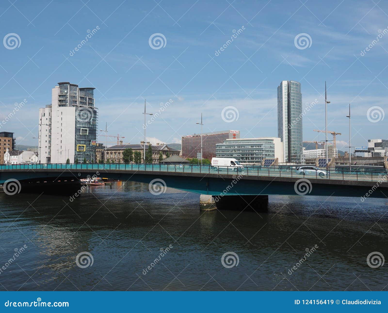 River Lagan in Belfast editorial stock image. Image of view - 124156419