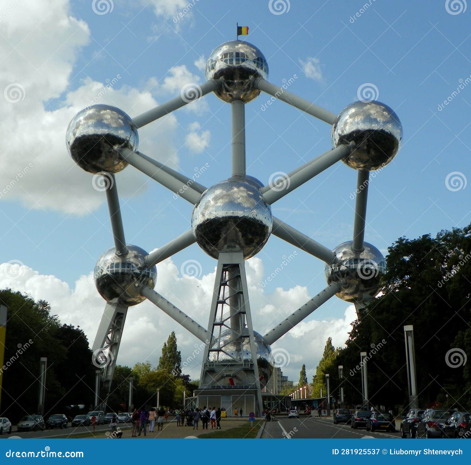 Belgium, Brussels, Square De L Atomium, View of the Atomium from the ...