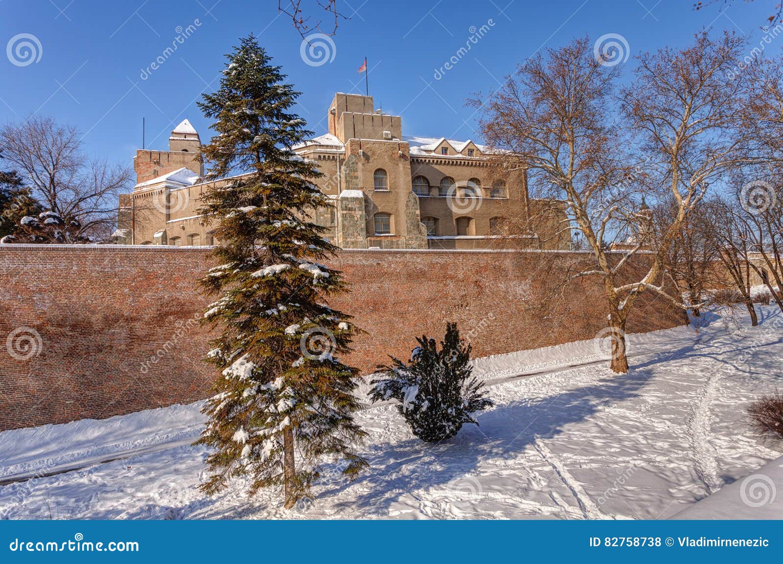 Belgrade Fortress in Winter Stock Photo - Image of christmas, city ...