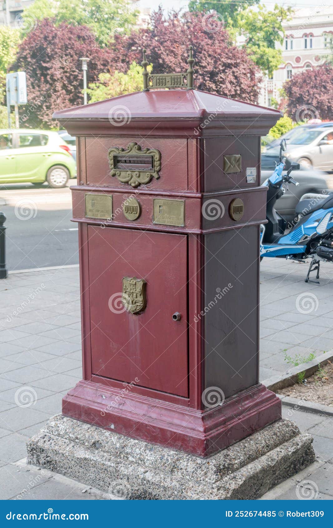 Red Mailbox of Serbian Post Editorial Image - Image of structure, retro ...