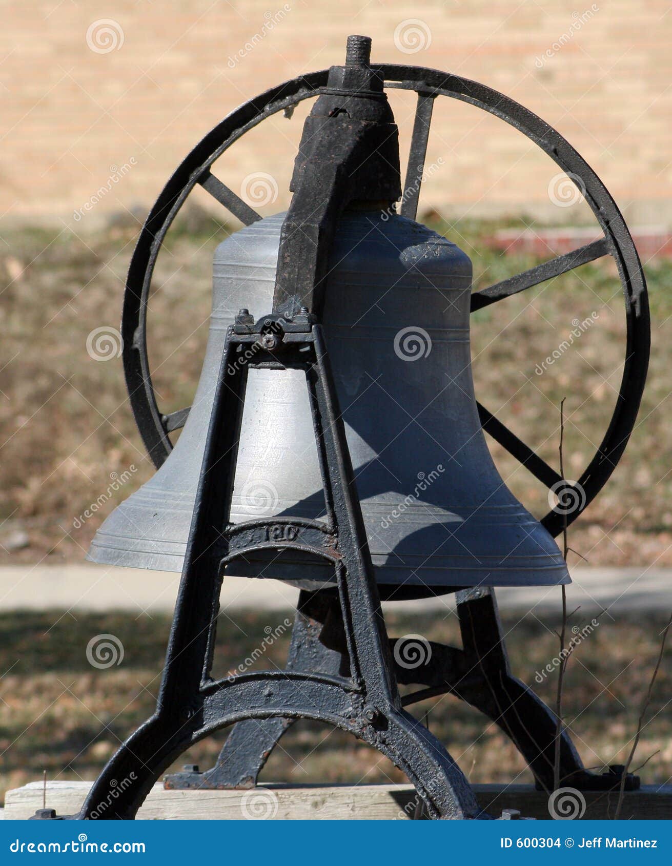 Bell Picture. Image: 600304