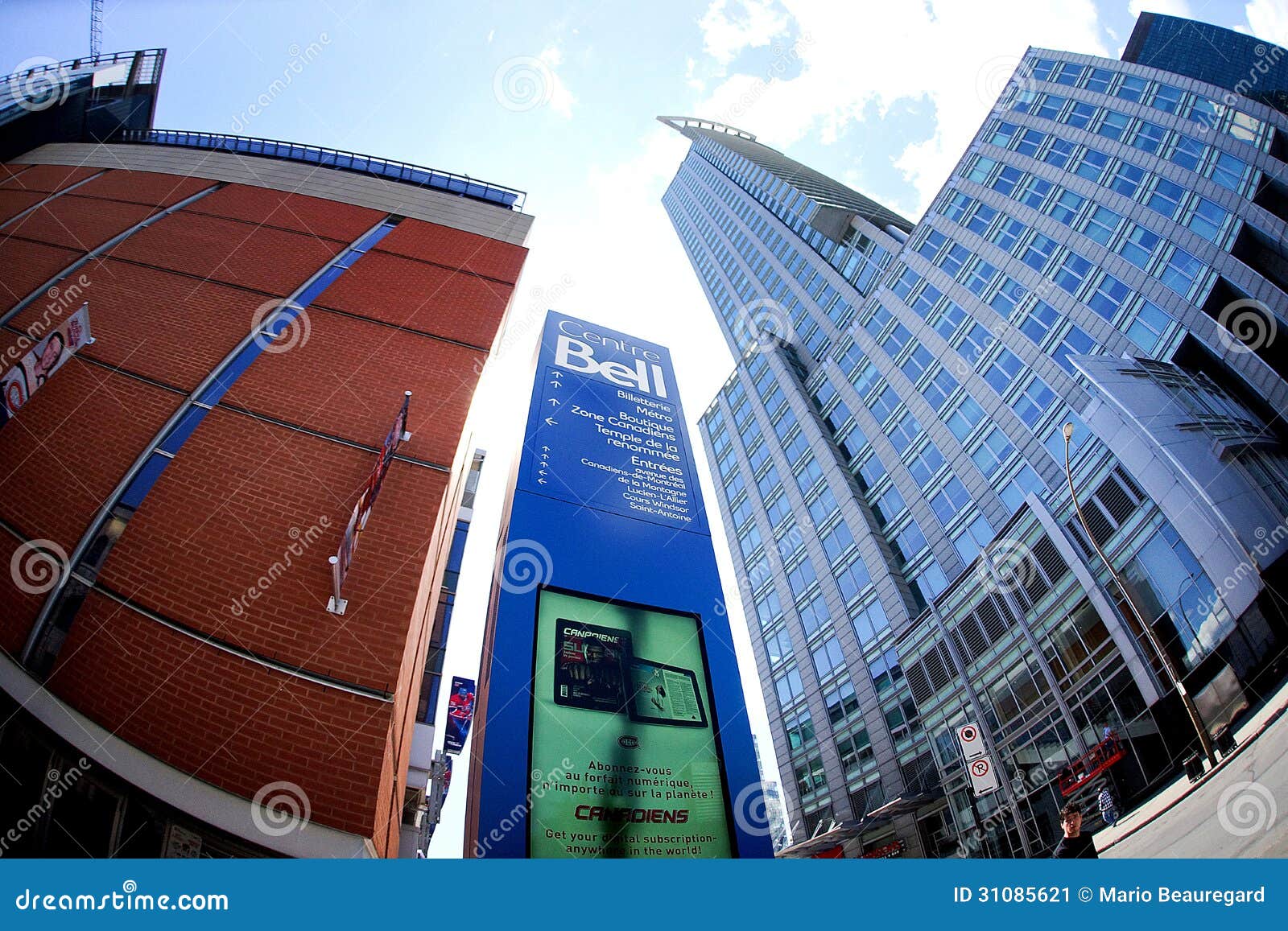 Bell Centre editorial photo. Image of province, street - 31085621