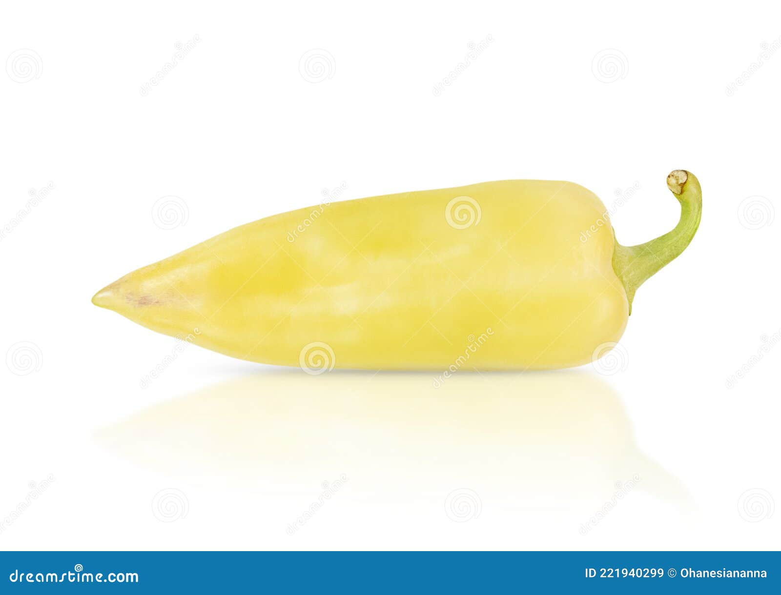 Bell Pepper Isolated on White Background with Shadow and Reflection ...