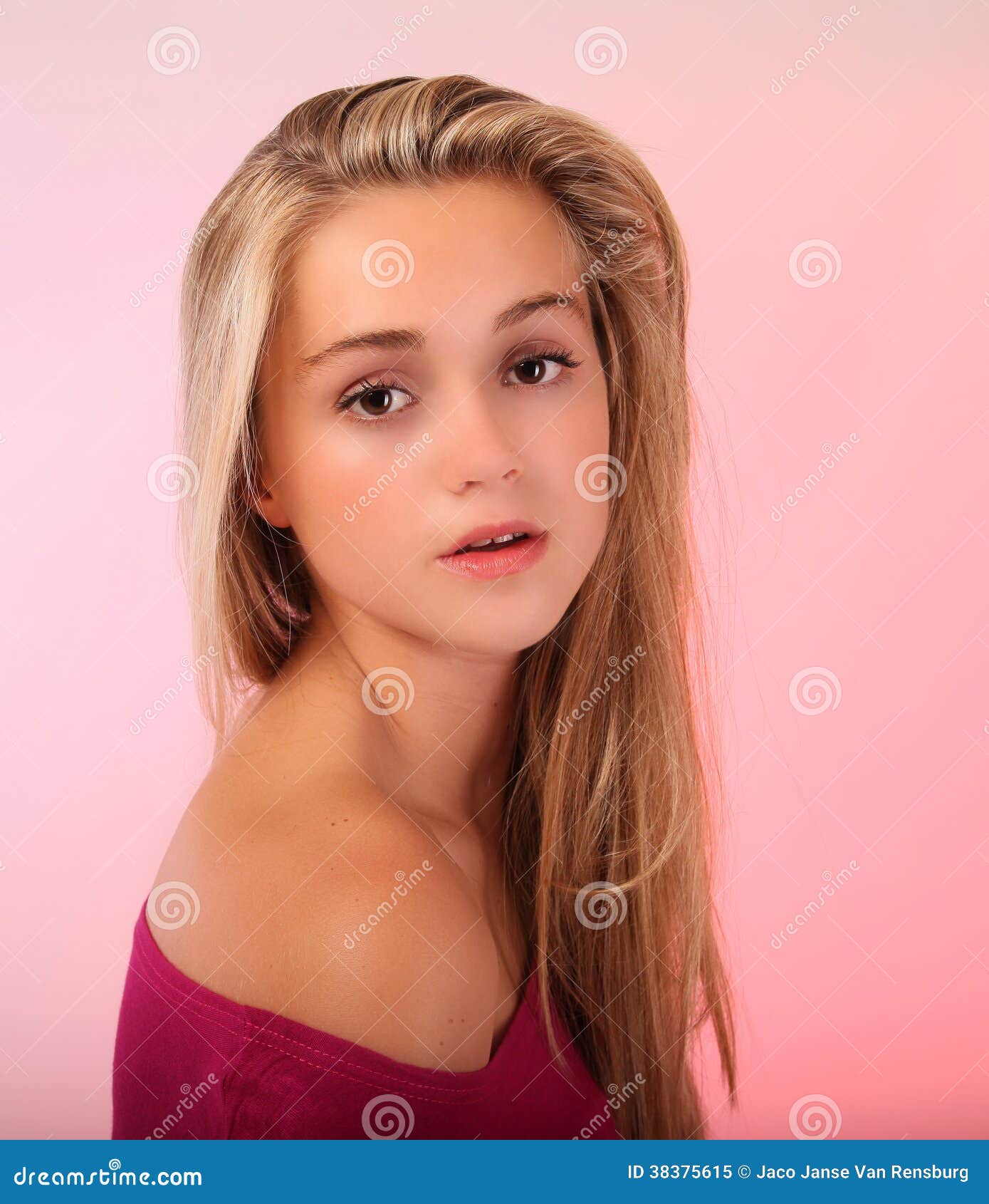 Bella Bionda Teenager in Studio Immagine Stock - Immagine di modello ...