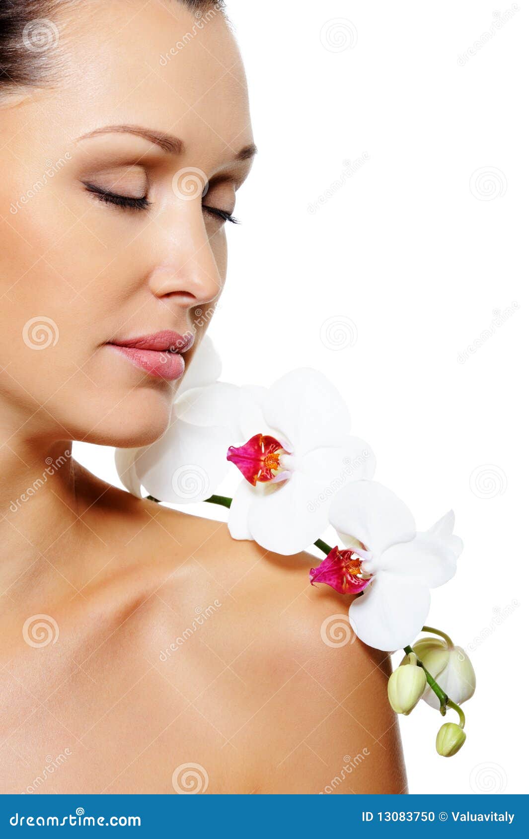 Bella Donna Con Un Fiore Sulla Sua Spalla Fotografia Stock - Immagine ...