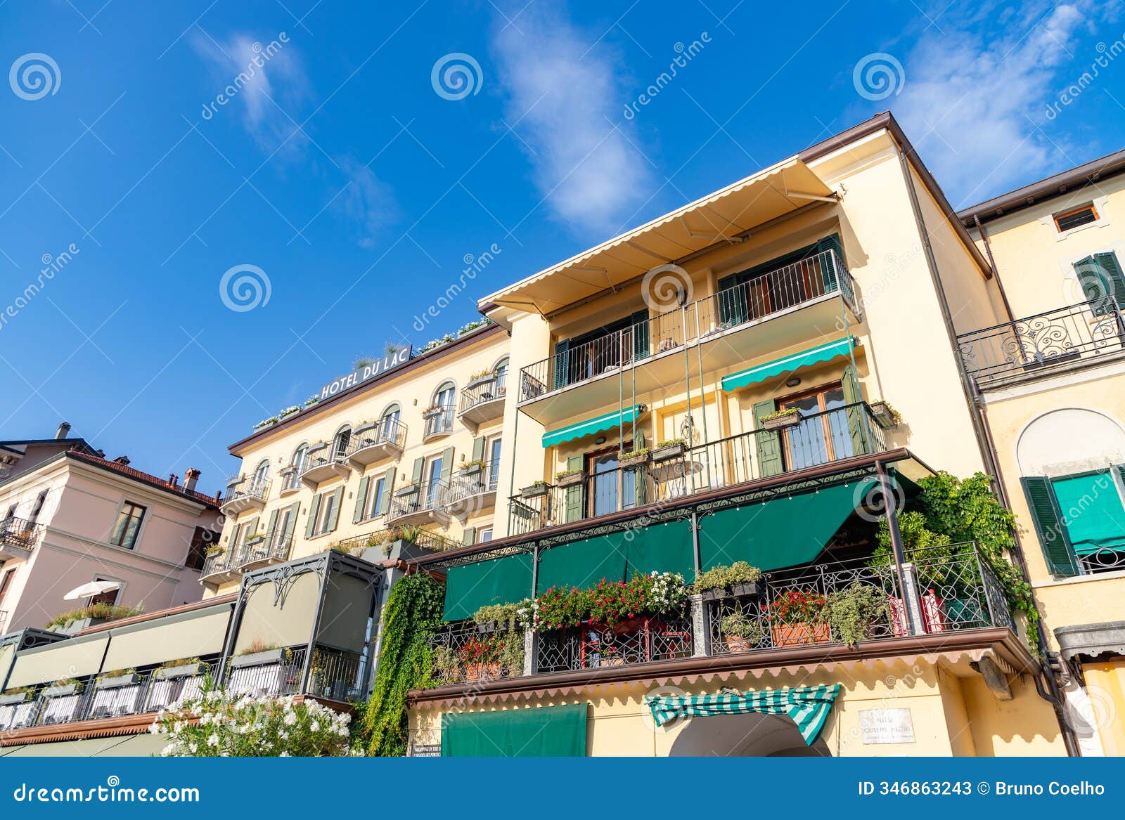 Bellagio Lakefront stock image. Image of windows, tourism - 346863243