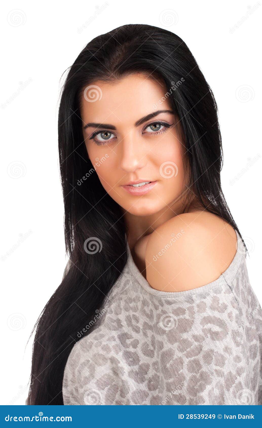 Belle brune image stock. Image du femelle, attrayant - 28539249