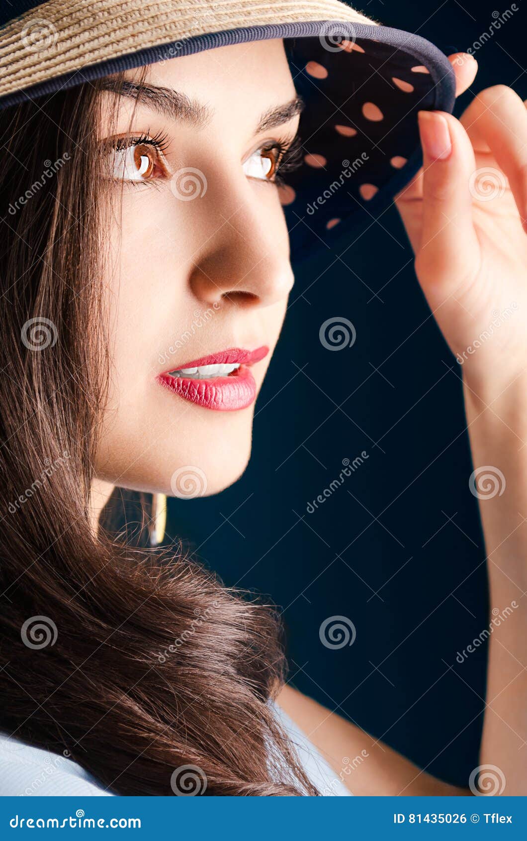 Belle donne fotografia stock. Immagine di bello, bellezza - 81435026