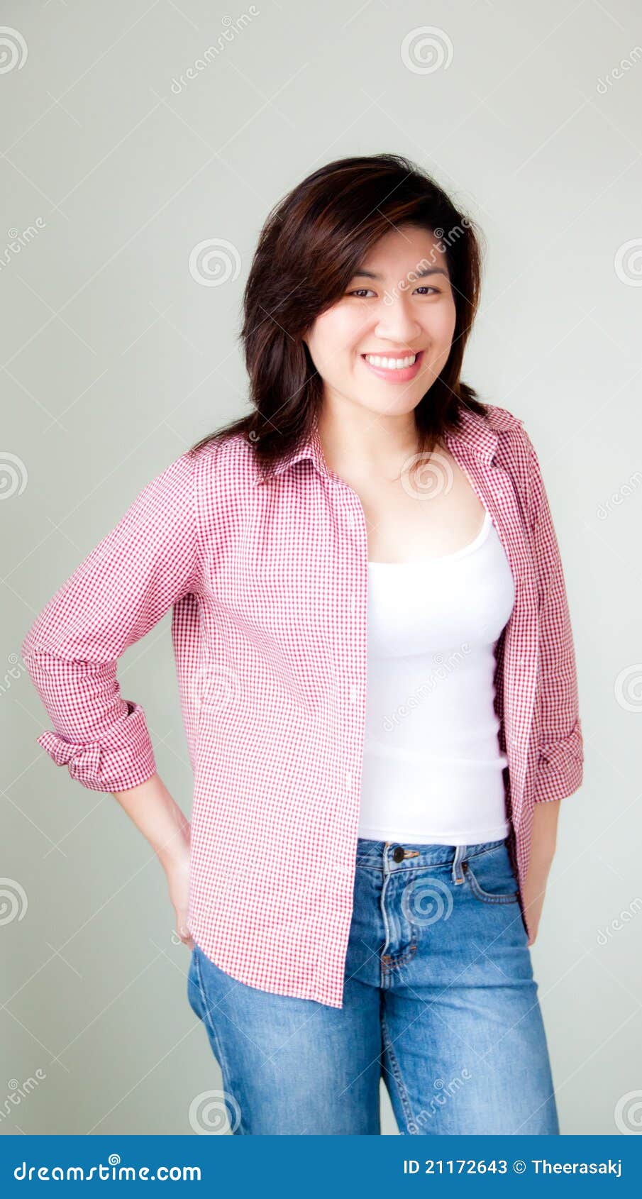 Belle donne asiatiche immagine stock. Immagine di occhio - 21172643