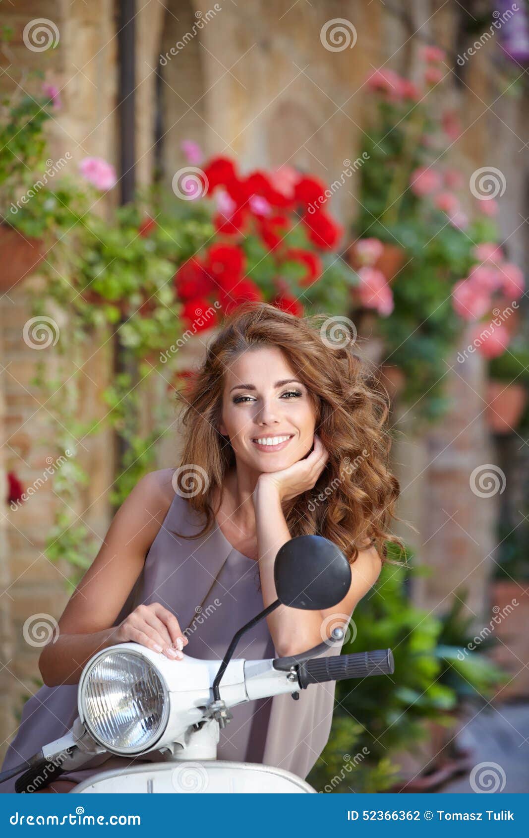 1 402 Photos De Belle Femme Italienne Photos De Stock Gratuites Et