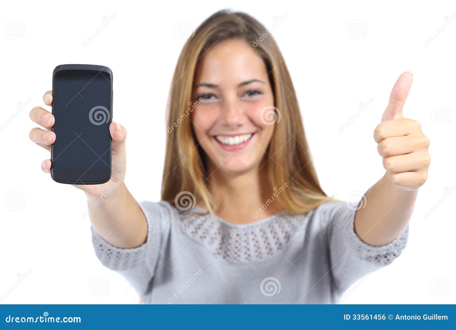 Belle Femme Montrant Un Smartphone Avec Le Pouce Photo Stock Image Du