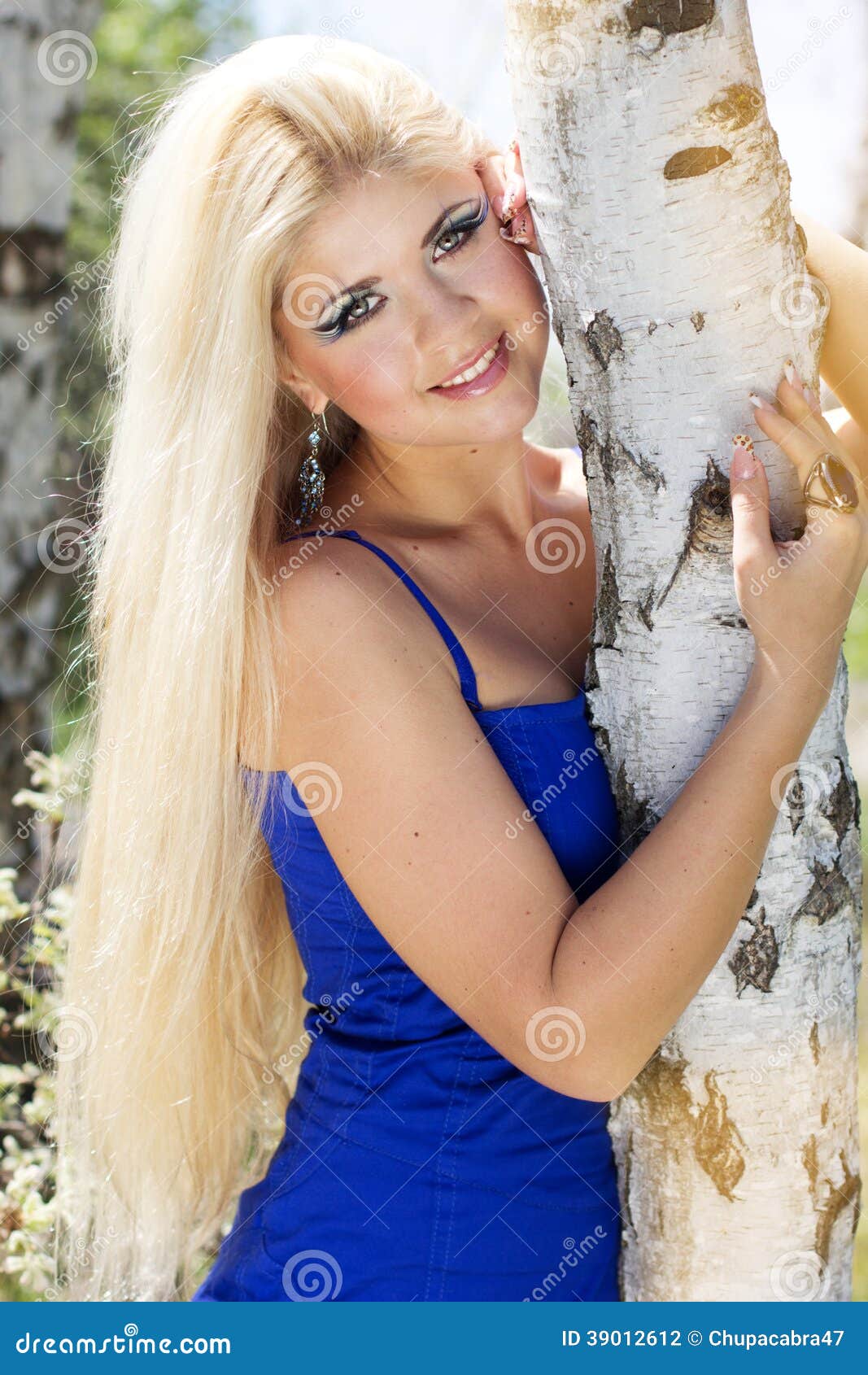 Belle Fille Blonde Printemps Photo Stock Image Du Adulte Femelle