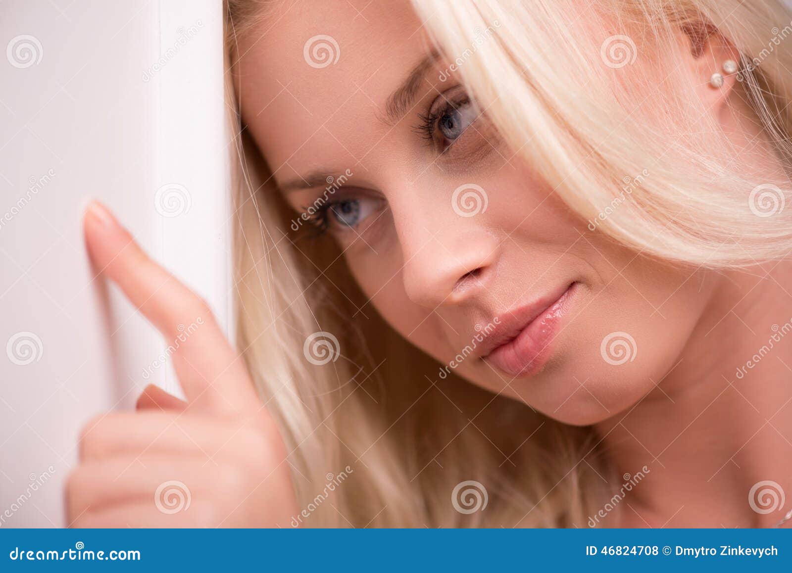 Belle Fille Blonde Sexy Dans Des Sous Vêtements Photo Stock Image Du