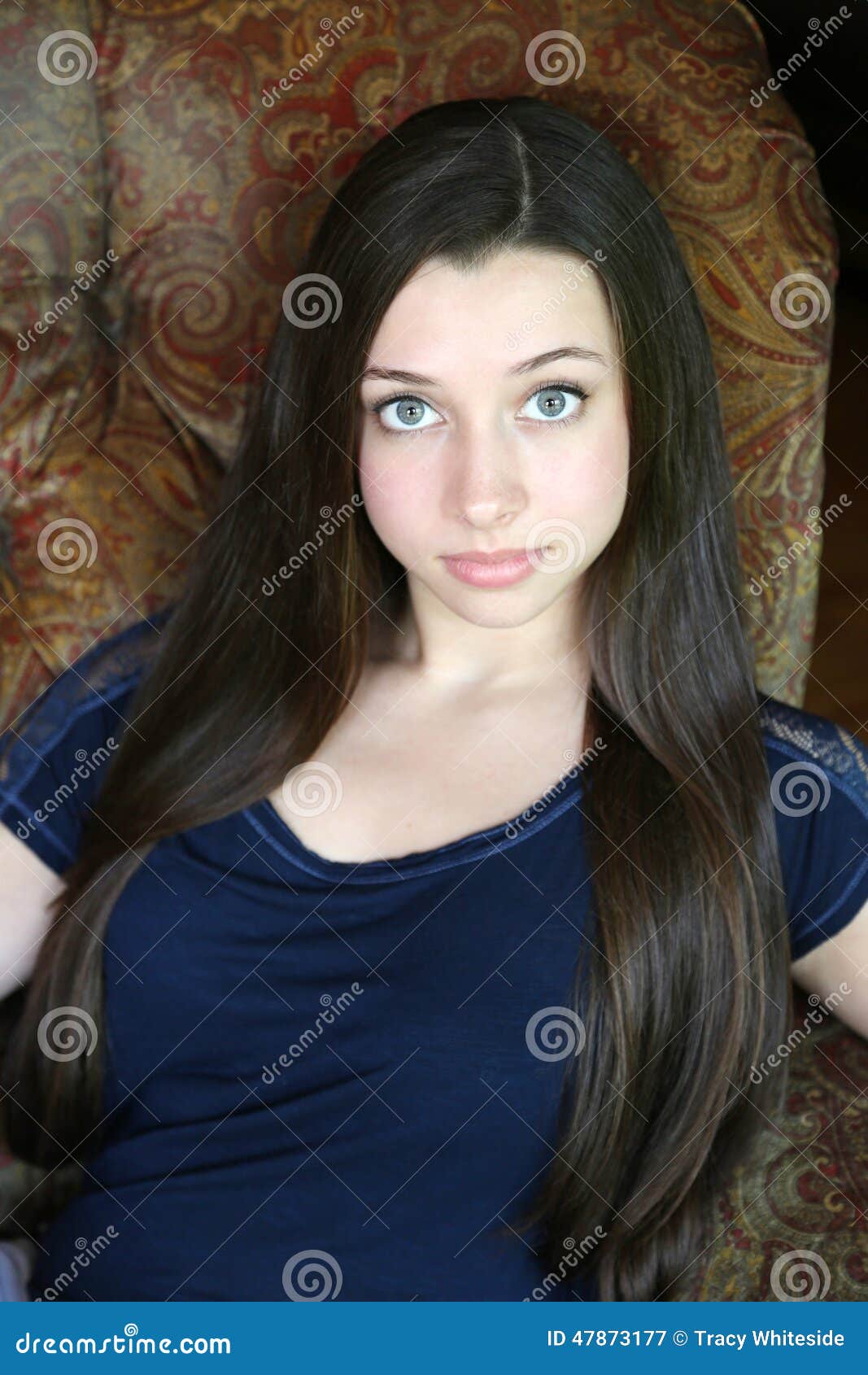 Belle Fille De Ladolescence Avec De Longs Cheveux Image Stock Image