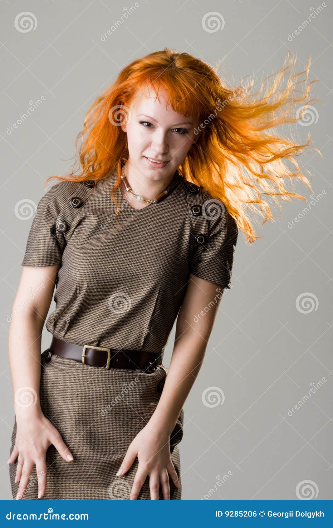 Belle Photo Rousse De Studio Photo stock - Image du caucasien ...