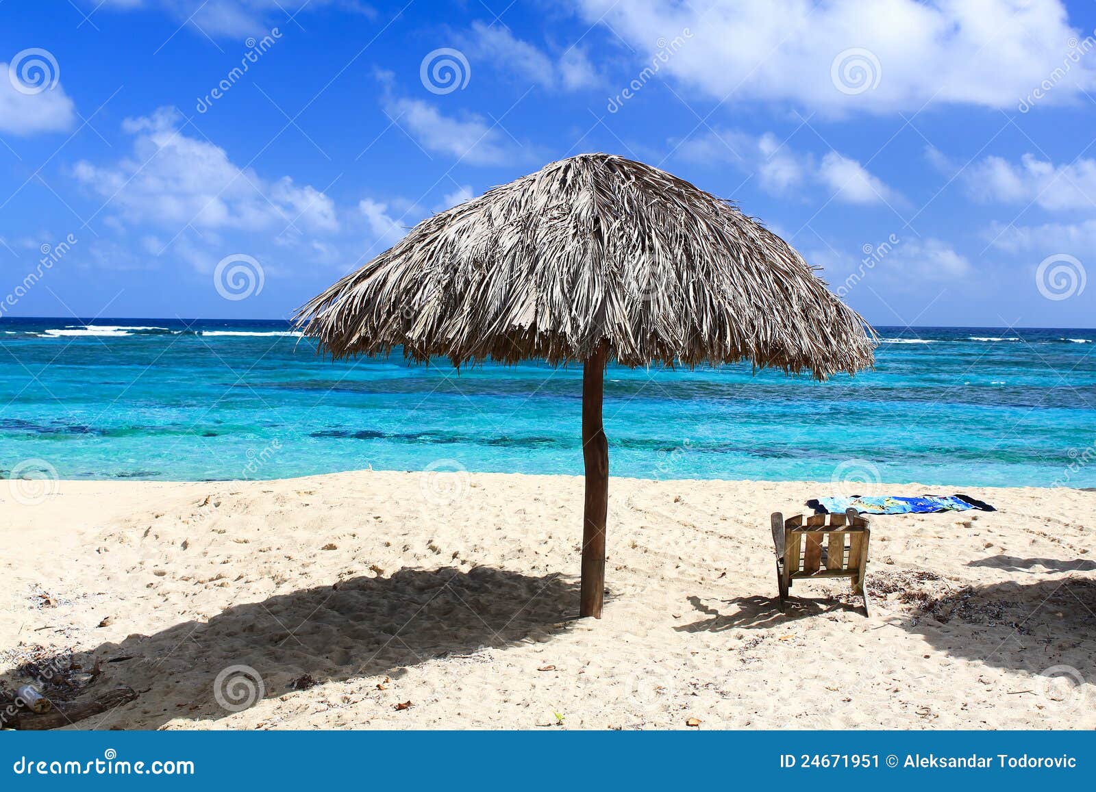 Belle Plage Tropicale Maguana, Cuba Image stock - Image du clair ...
