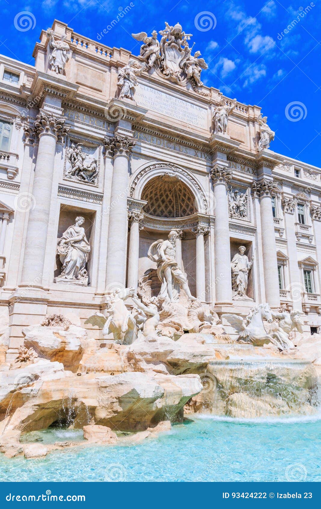 Belle Vecchie Finestre a Roma (Italia) Fotografia Stock - Immagine di ...
