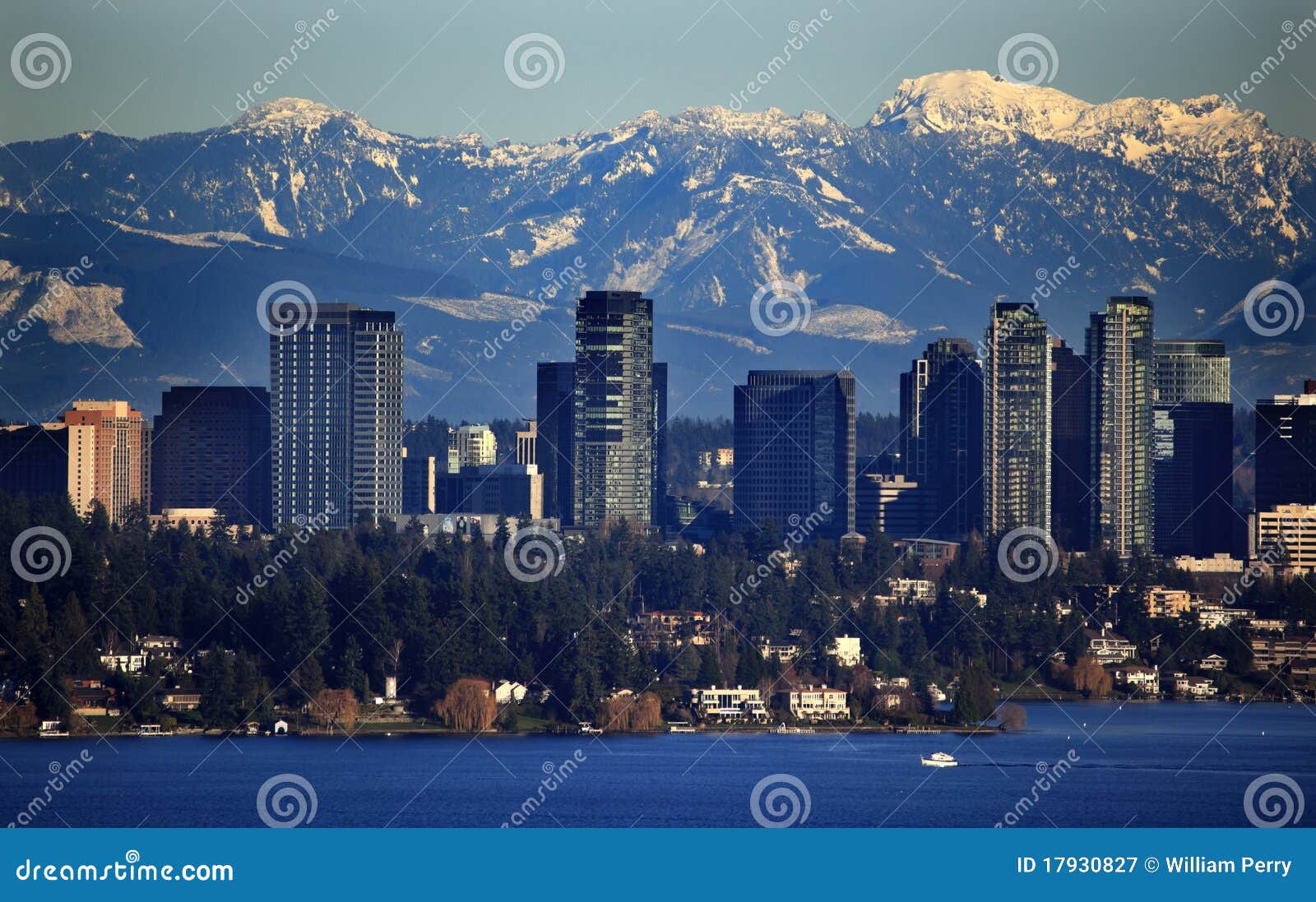 Bellevue Lake Snowy Cascade Mountains Washington Stock Image - Image of ...