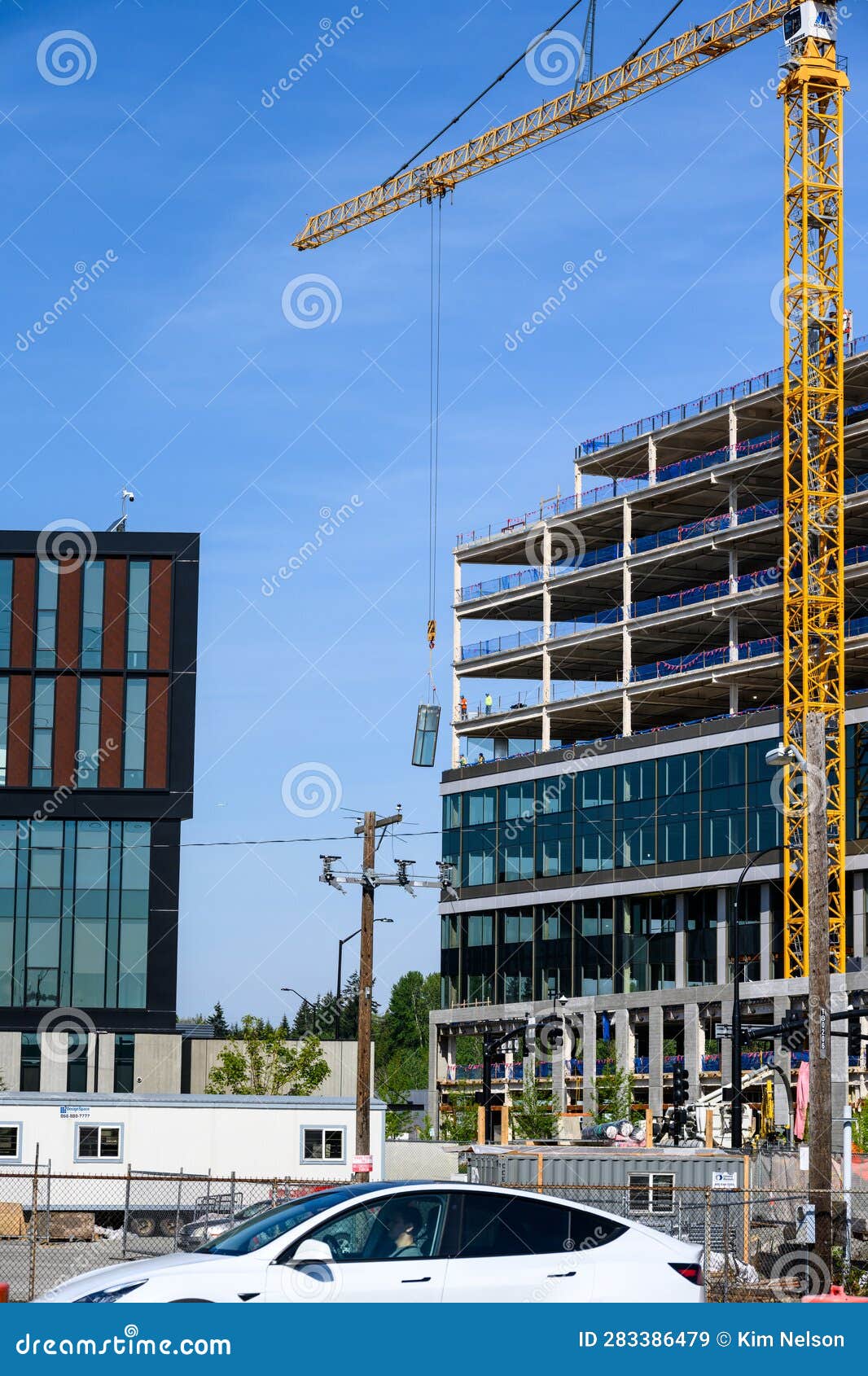 BELLEVUE, USA – MAY 3, 2023: Spring District, Under Construction, Crane ...