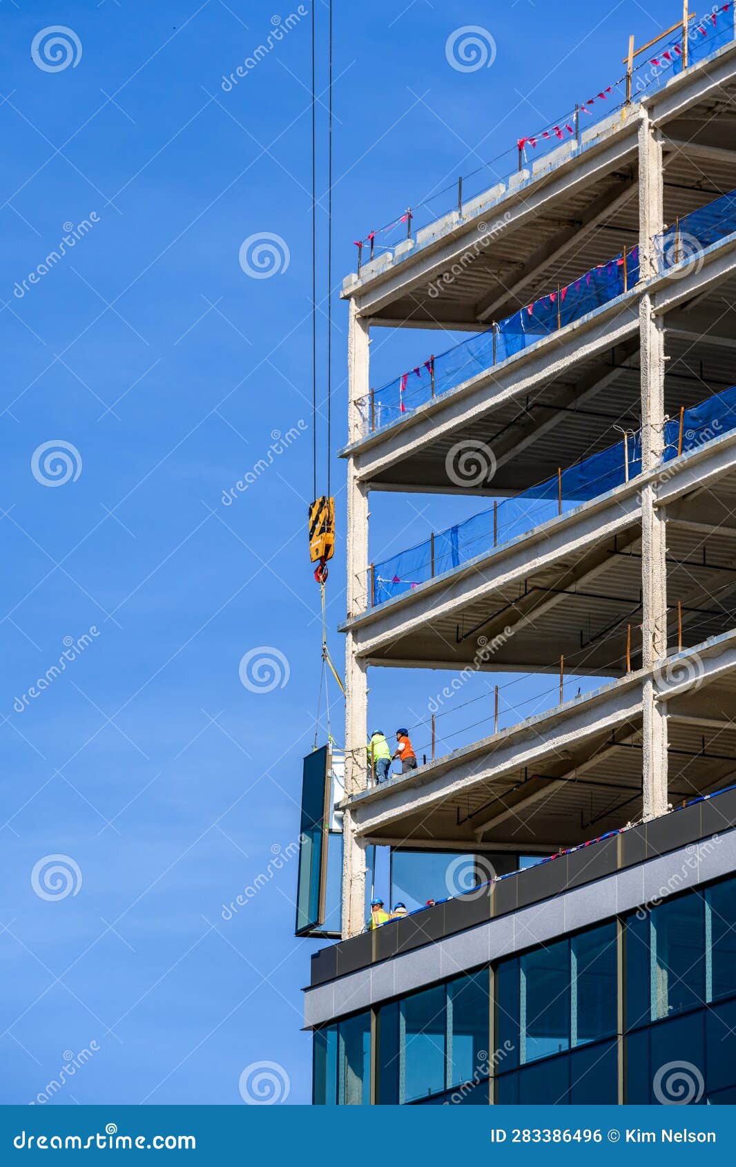 BELLEVUE, USA – MAY 3, 2023: Spring District, Under Construction, Crane ...