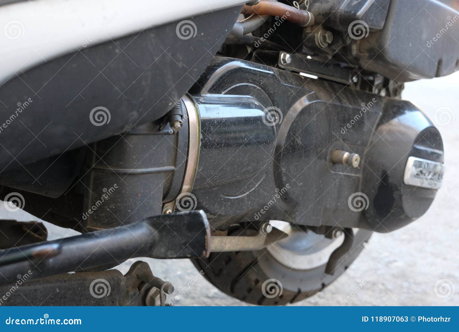 Belt Replacement Pulley Transmission on the Scooter. Continuously ...