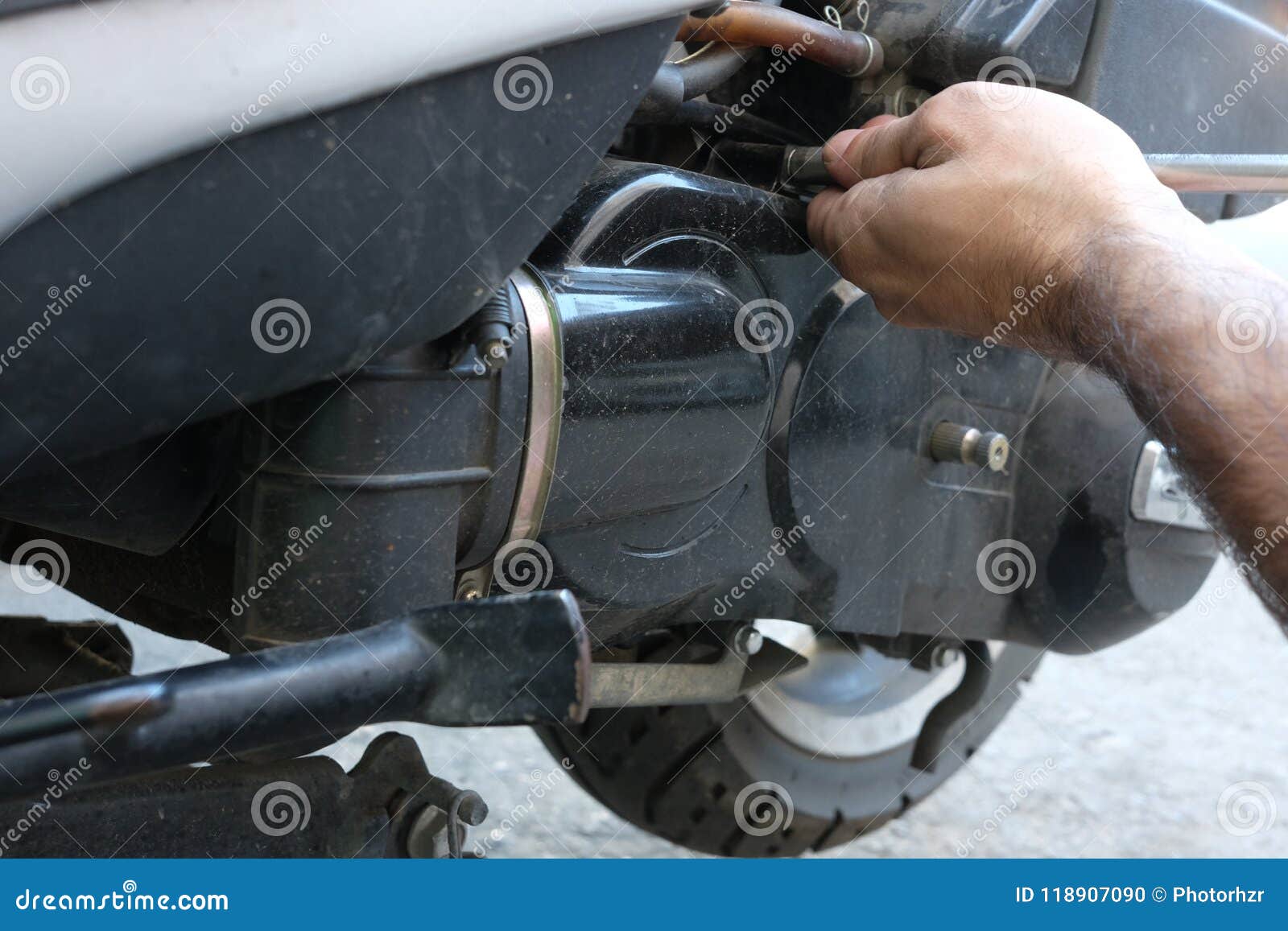 Belt Replacement Pulley Transmission on the Scooter. Continuously ...