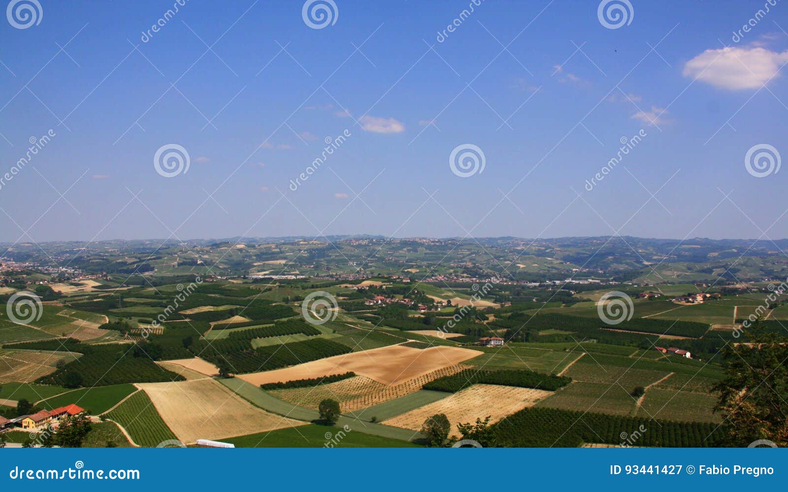 Belvedere da Verduno immagine stock. Immagine di vista - 93441427