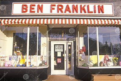 Ben Franklin store editorial photo. Image of states, retail - 23148151