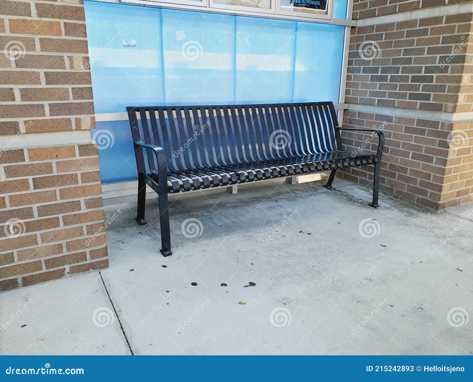A Bench at a Brick Bus Stop Stock Image - Image of floor, roof: 215242893