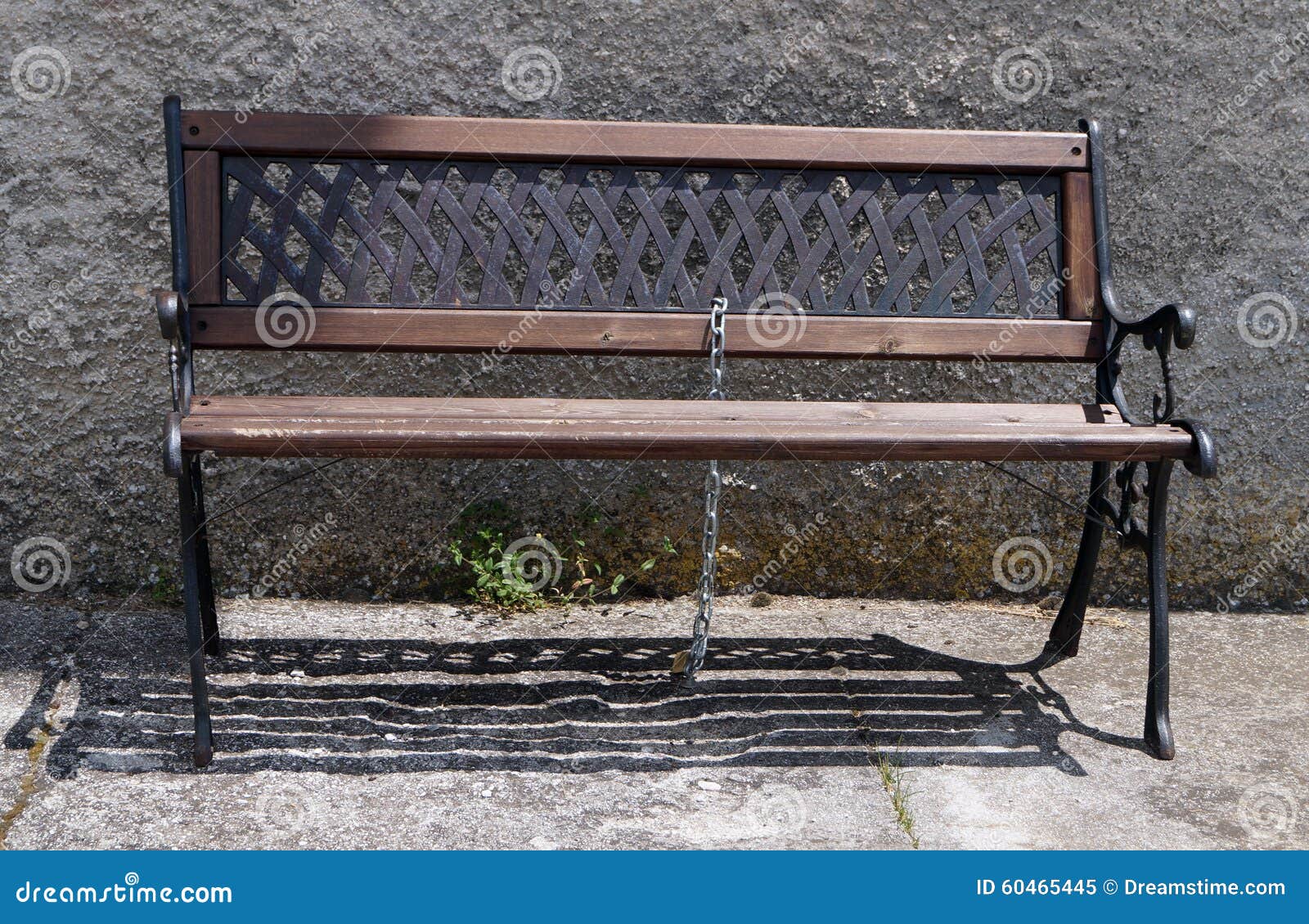 Bench with lock and chain stock image. Image of empty - 60465445