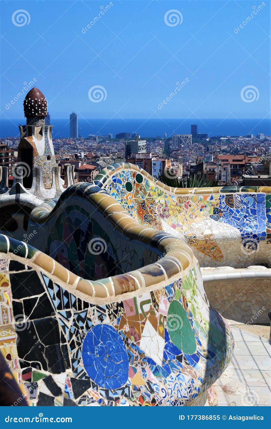 Propobably the Longest and Most Famous Bench in the World in the Shape ...