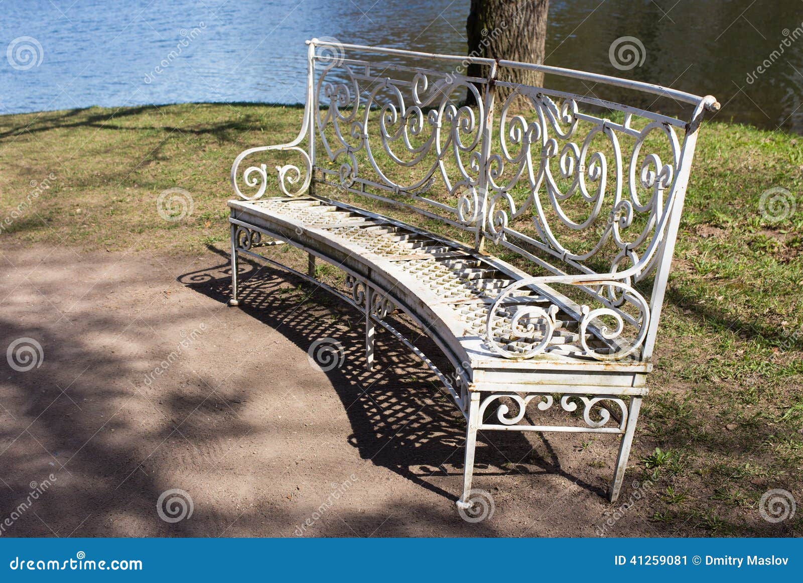 Bench near the water stock image. Image of plant, woods - 41259081
