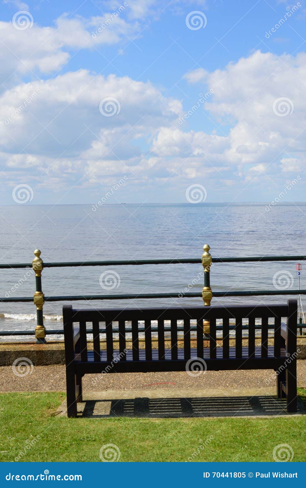 Bench overlooking sea stock image. Image of alone, beach - 70441805