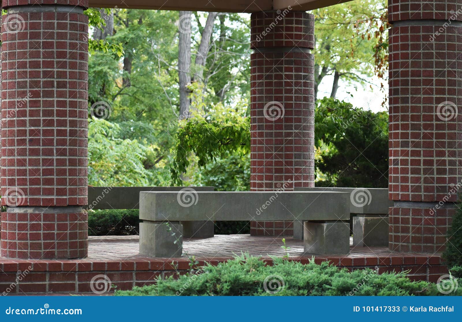Bench in park stock image. Image of columns, beauty - 101417333
