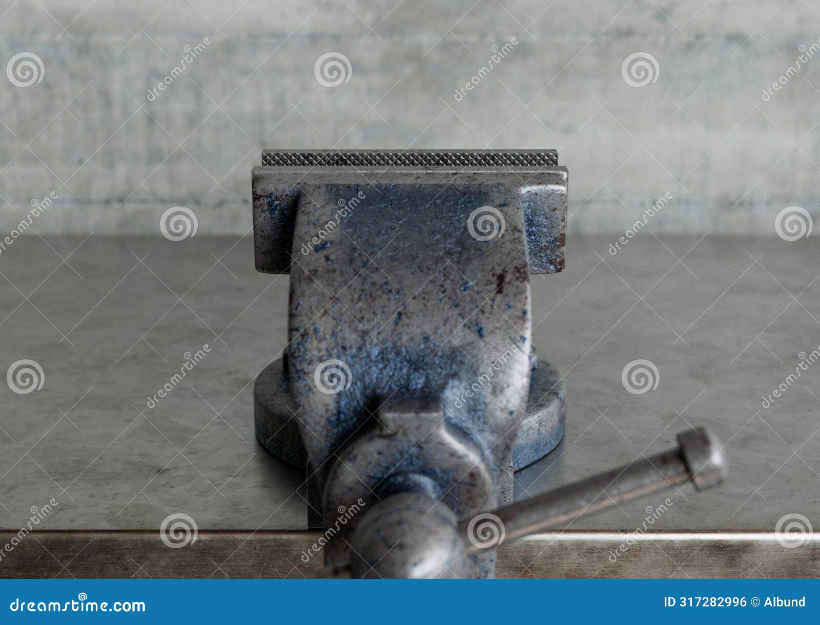 Bench Vice Cartoon Vector | CartoonDealer.com #55551701